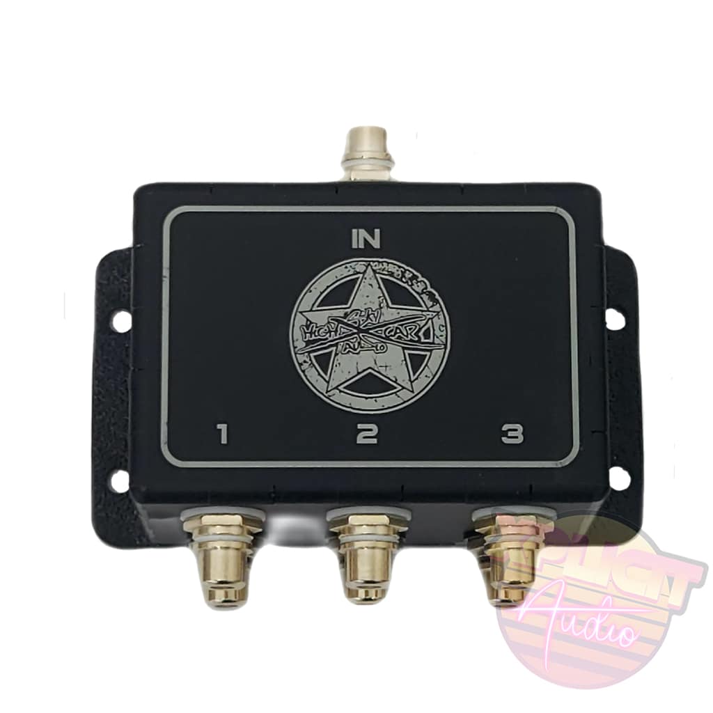 Sky High Car Audio - Premium 2 to 4 Split RCA Distribution Block